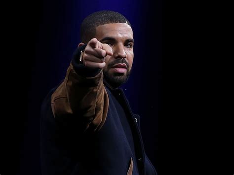 Drake Laughing And Pointing