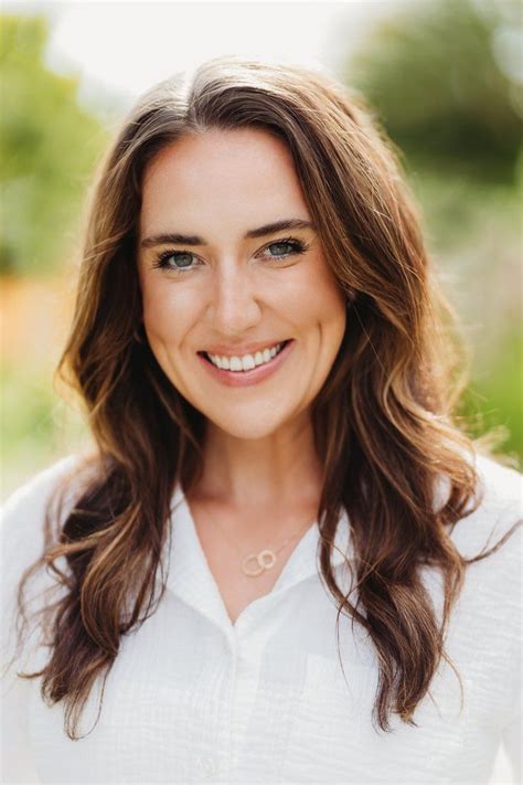 Kiersten Marie Photo—seattle Headshots Personal Branding Photography
