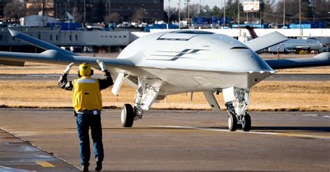 Us Navy Selects Builder For New Mq 25 Stingray Aerial Refueling Drone