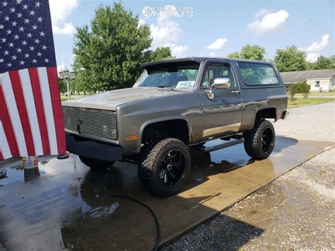 1984 Chevrolet K5 Blazer With 20x12 51 Arkon Off Road Lincoln And 33