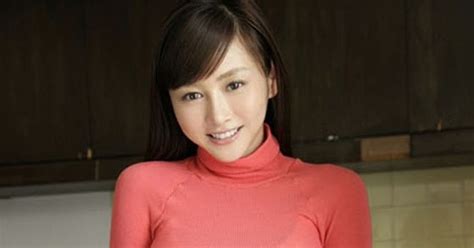 Bokep: Bercinta Dengan Dosenku Yang Cantik