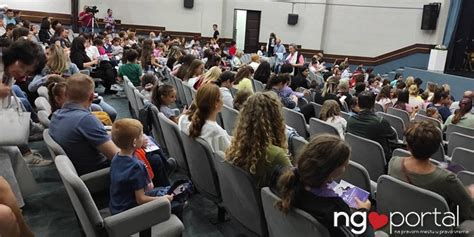 Opera Za Decu „dečja Soba Zablistala Na Festivalu Ng Portal