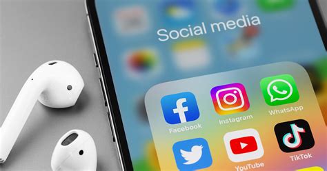 Social Media In 2024 Youtube And Facebook On Top Tiktok Growing