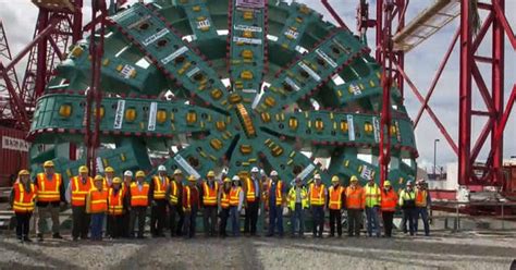 Seattles Big Bertha Tunnel Drill Blocked By Mystery Object Cbs News
