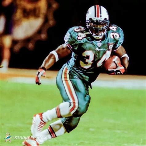 Ricky Williams Dolphins Wallpaper
