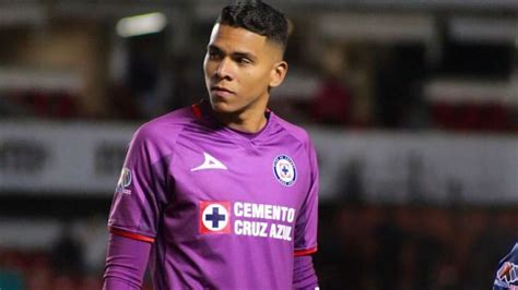 ¿montero Mejor Que Mier Críticas A Néstor Lorenzo Por No Convocar A