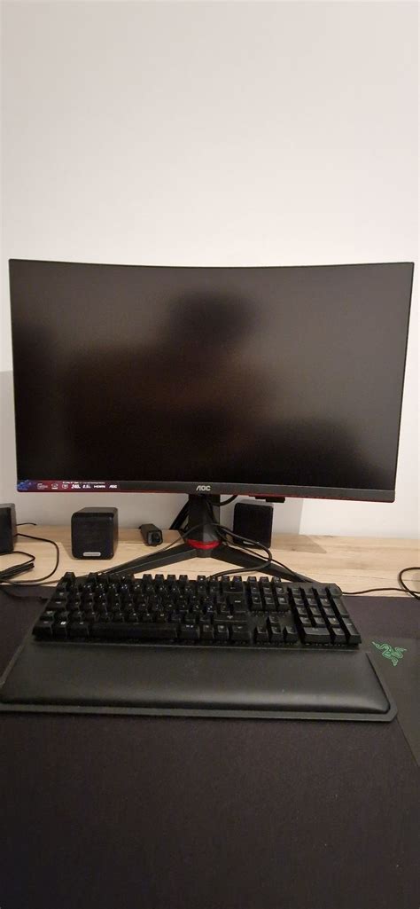 Monitor Aoc 27 Polegadas Curvo 240hz 1080p Vila Cova Da Lixa E Borba De Godim • Olxpt