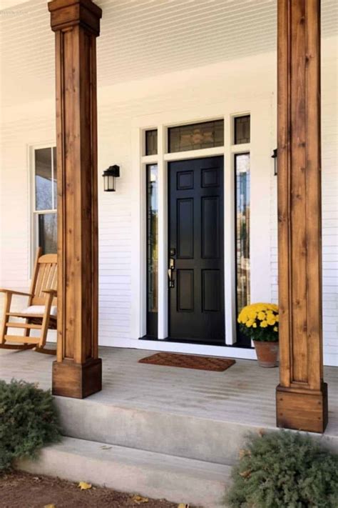 40 Farmhouse Porch Columns To Achieve A Rustic Entryway