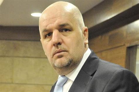 Zukić Amir 20 Godina Sa Njima