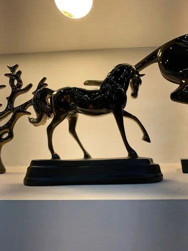 Fiber Black Horse Statue Trophy At ₹ 1650piece New Delhi Id