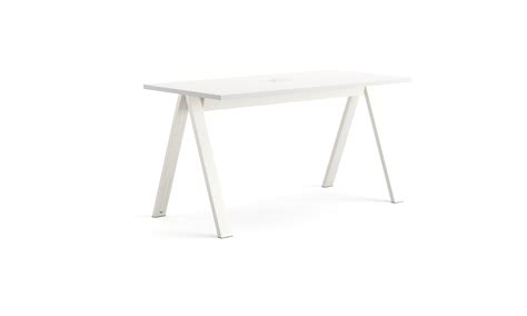 Cross Wooden High Meeting Table With Electrical Outlets By Arper Design Metrica Robin Rizzini