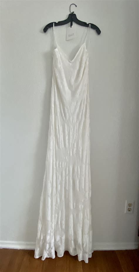 Galvan London Velvet Devore Frida Dress New Wedding Dress Save 49