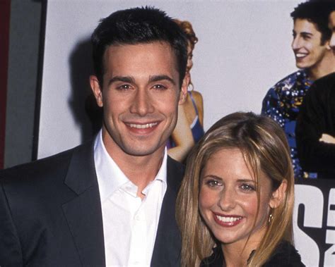 Sarah Michelle Gellar And Freddie Prinze Jrs Relationship Timeline