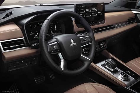2025 Mitsubishi Outlander Phev Stunning Hd Photos Videos Specs Features And Price Dailyrevs