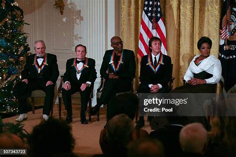 Oprah Winfrey White House Photos And Premium High Res Pictures Getty