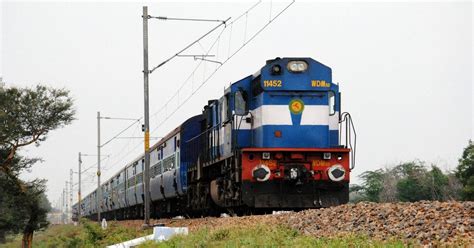 a step by step guide to book tatkal railway tickets