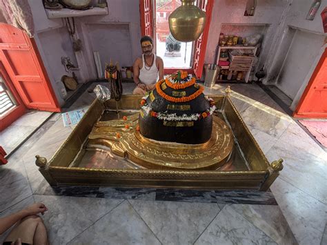 Krittivaseshwar Temple The Finest Shiva Linga In Kashi