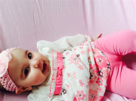 Pin By Brooke Sigman On Bellas 6 Month Pictures 6 Month Pictures