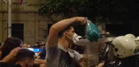 Nerad Agresivnost Izgleda I Nepotizam Uhapšeni Blokader Andrej Tanko