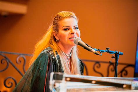 Neisha Odkrito Spregovorila O Temačnih Trenutkih življenja