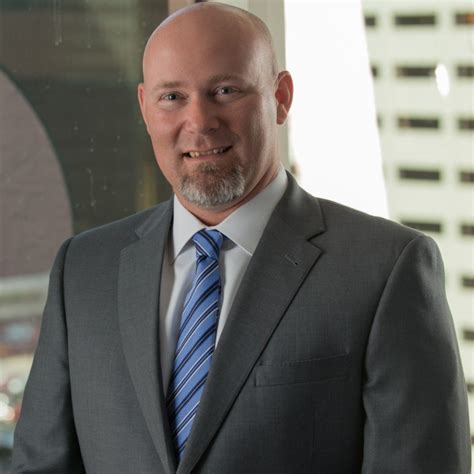 Aaron Lloyd Senior Investigator Capital One Linkedin