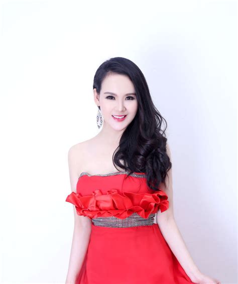 王雅琪图册360百科