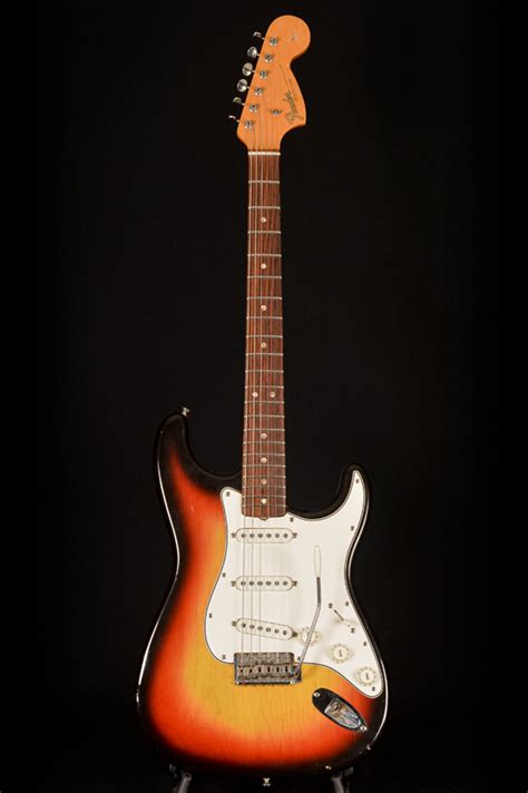 Fender Stratocaster Sunburst 1966 Woodstock Guitars