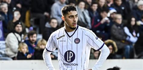 Toulouse Chaïbi Se Rapproche De Francfort