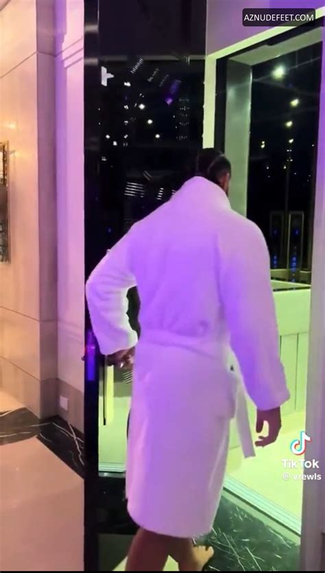 Drake Feet Aznudefeet Men