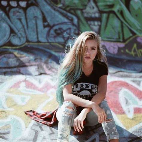 Ghim Trên Model Posses