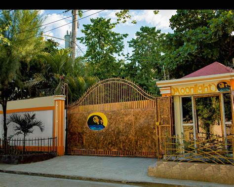 Moonlighthotel Bar Resto Hinche Fotos Número De Teléfono Y Restaurante Opiniones Tripadvisor