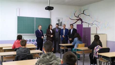 Përfundon Greva Nis 1 Muaj Me Vonesë Mësimi Në Të Gjitha Nivelet E