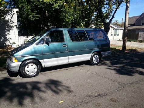 1995 Ford Minivan