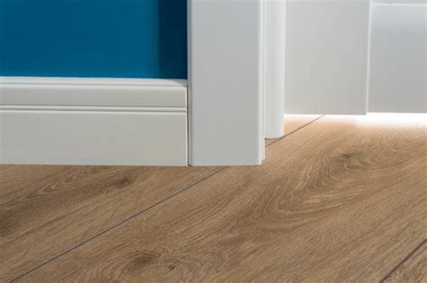 Minimalist Baseboard Grip Elements