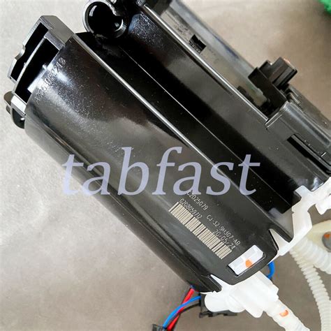 C2d25079 Fuel Pump Assembly And Filter For Jaguar Xf Xfr Xjr Xjr575 20l