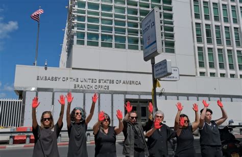 What Is Qatars Role In Hostage Negotiations The Jerusalem Post