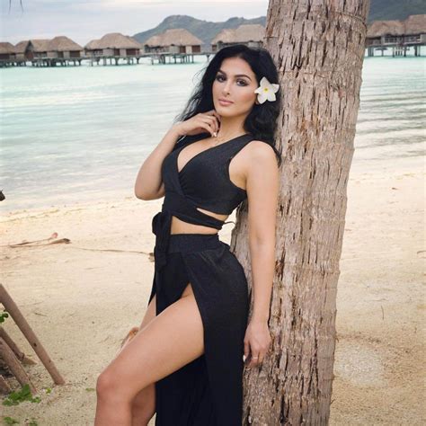 Sssniperwolf Wallpapers Top Free Sssniperwolf Backgrounds