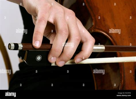 Proper Cello Bow Hold