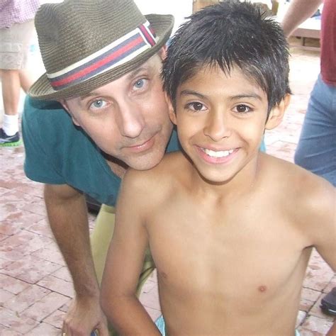 Willie Garsons Son Honors Sex And The City Star On First Anniversary