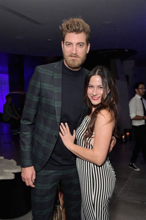 Rhett Mclaughlin Wife