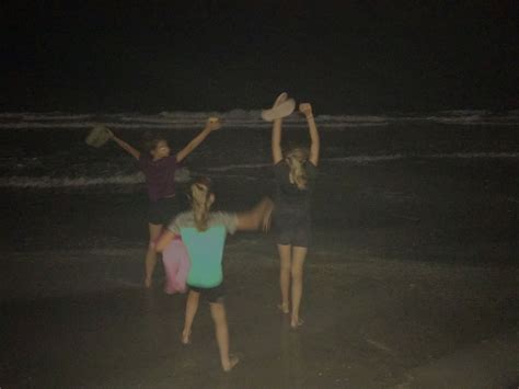 Beaches Babes