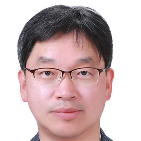Seok Jae Lee Division Director Doctor Of Philosophy National Nanofab Center Daejeon