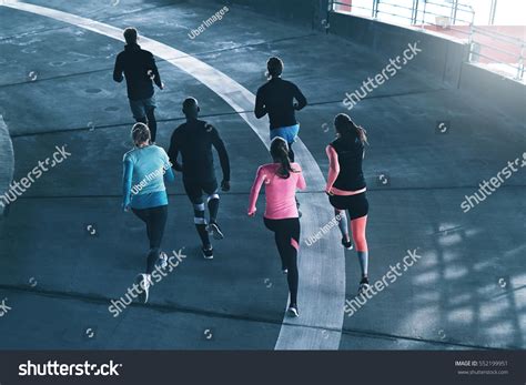 Group Runners Images Stock Photos D Objects Vectors Shutterstock