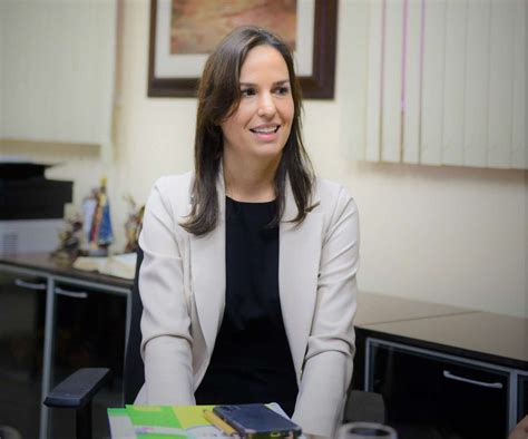 É Um Programa Que Vem Trazer Dignidade às Famílias Diz Primeira Dama