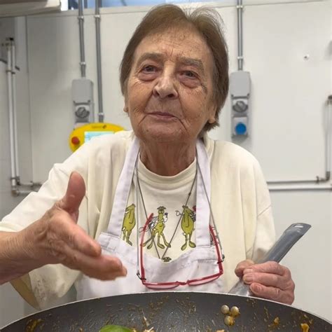 Siamo Usciti Da Bake Off Italia 🇮🇹🎂 Spiace Per La Nonna Ci Teneva Tanto