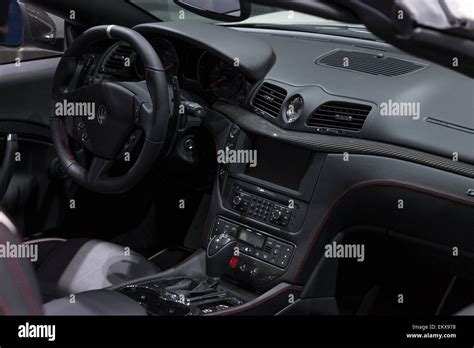 Maserati Granturismo 2015 Interior