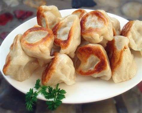 Pan Fried Chicken And Veg Dumpling Mm Tea