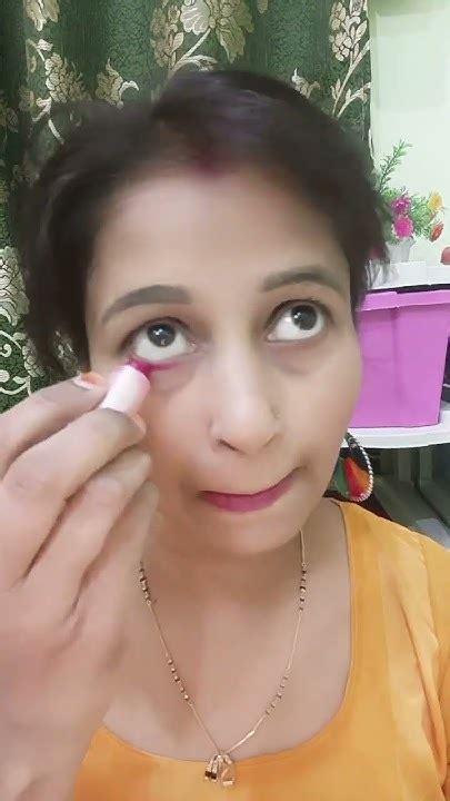 Viral Smokey Eye Makeup Hack 😳😱 Shorts Youtubeshorts Trendingshorts