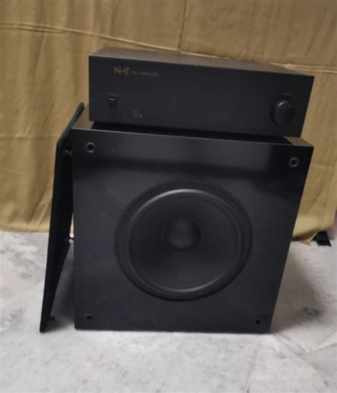 Nht Sw 3 Sub And Nht Sa 3 Amp Audio Soundbars Speakers And Amplifiers On Carousell