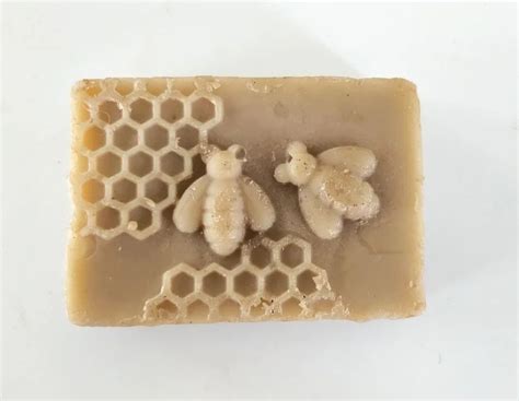 Solid Brown Honey Bee Wax Packaging Type Box Packaging Size 150gm At Rs 180piece In Tiruppur